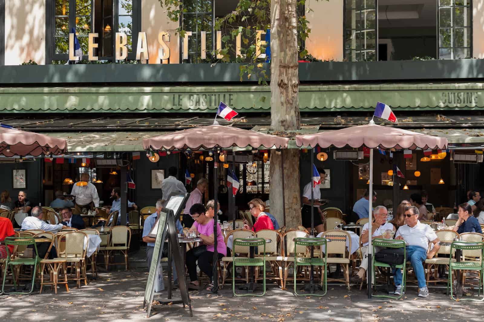 6 Ways to Fast Track Learning French in Paris - HiP Paris Blog