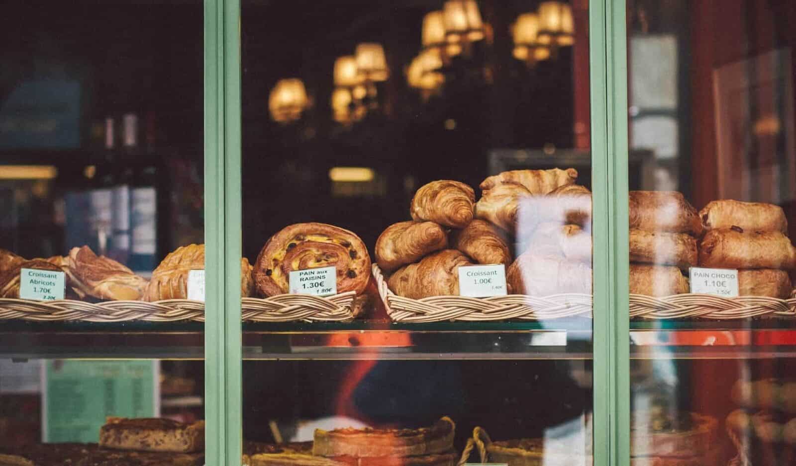 Paris on a Budget: 30 Tips from a Local - HiP Paris Blog