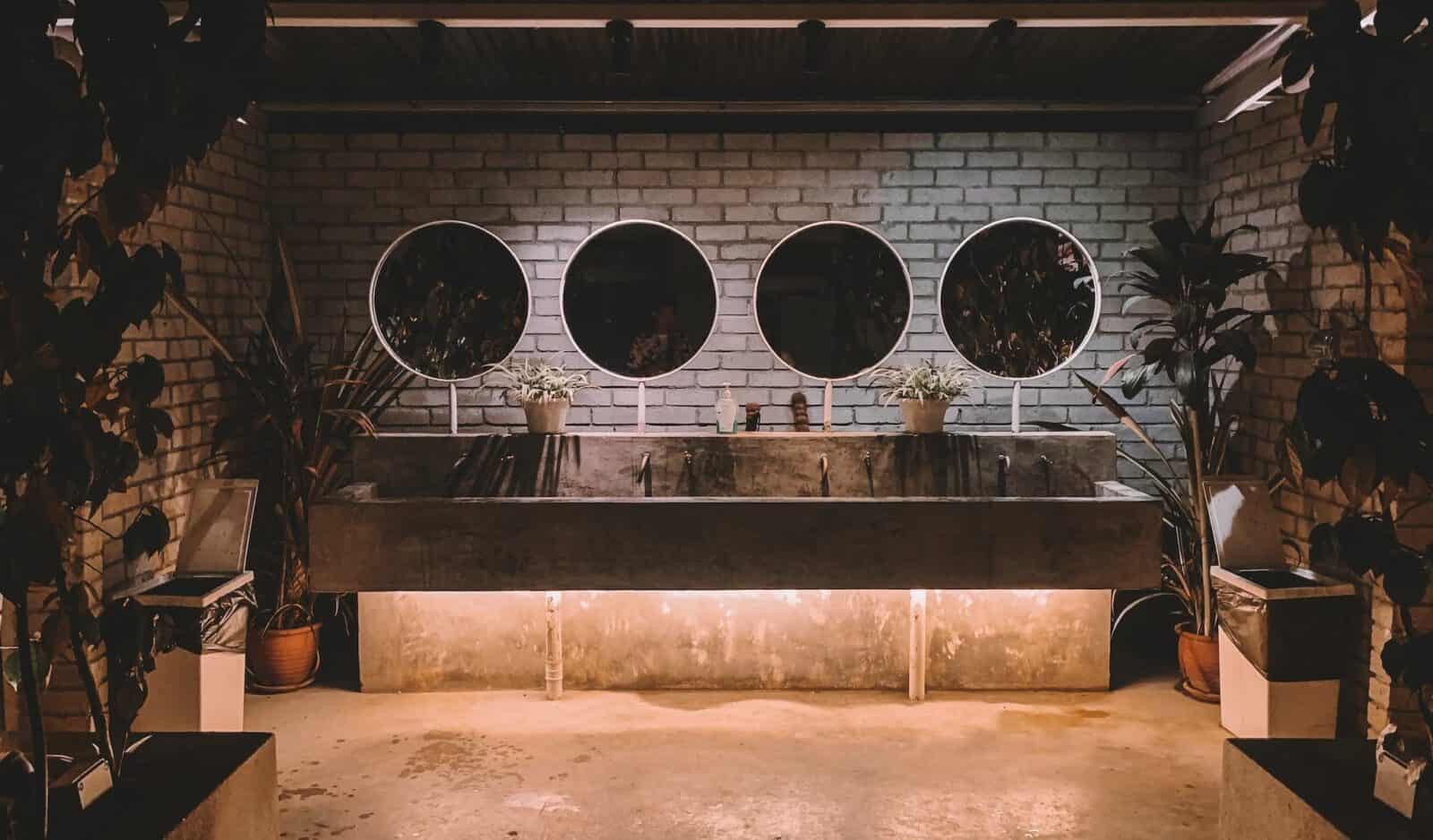Les Toilettes Parisiennes: What to Know Before You Go - HiP Paris Blog