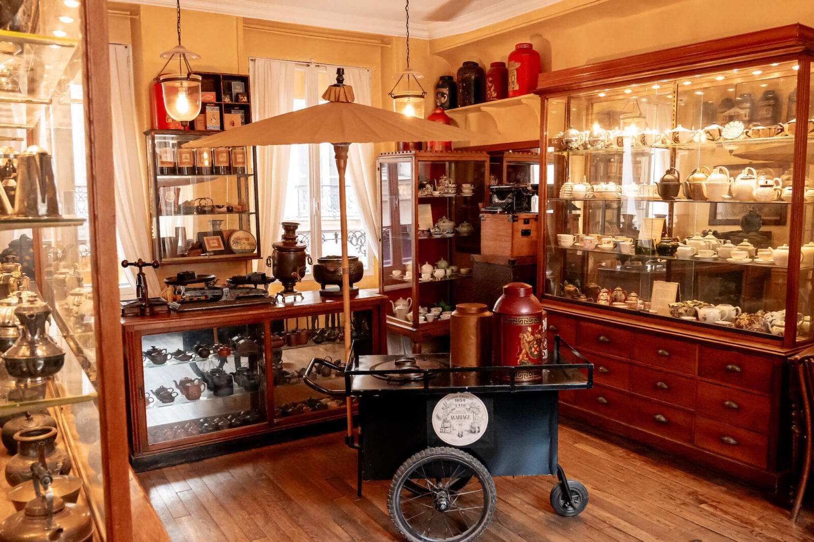 Mariage Frères Paris, Restaurant & Salon de Thé: It's Time to Spill the ...