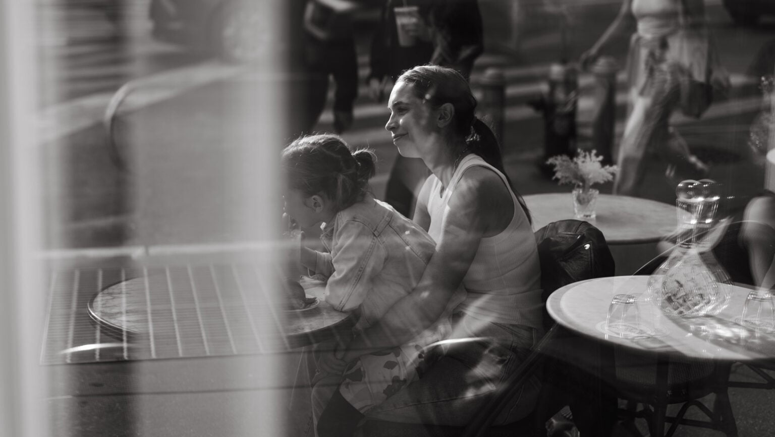 6 Must-Read Contemporary French Female Writers - HiP Paris Blog